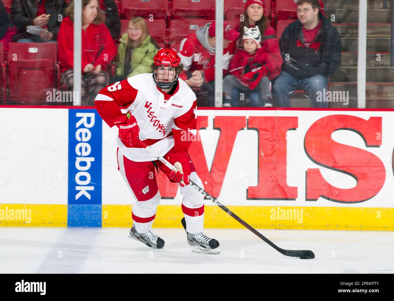 Wisconsin Badgers Joseph LaBate (16) handles the puck during warmups ...