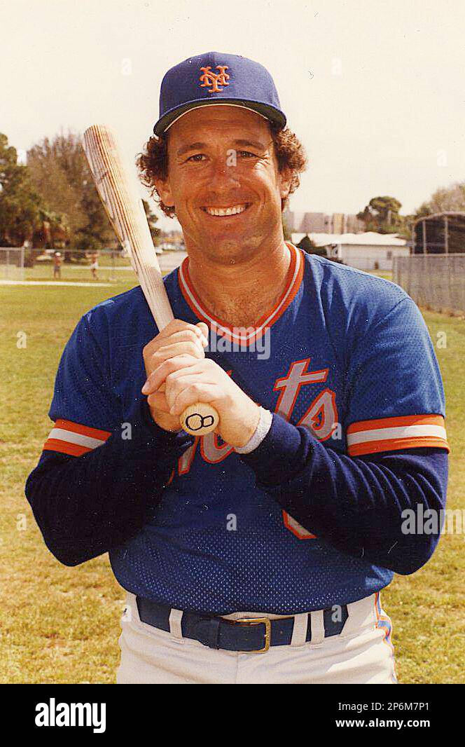 New York Mets catcher Gary Carters poses for a portrait during his ...