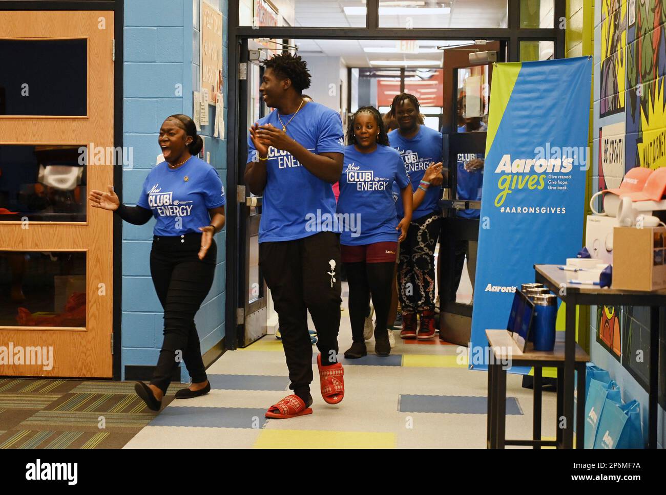 IMAGE DISTRIBUTED FOR AARON'S, INC. - Teens are the first to see the ...