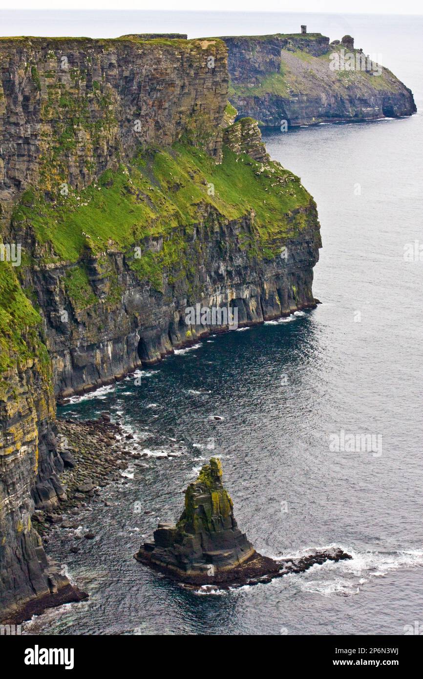 Cliffs of Moher Stock Photo - Alamy