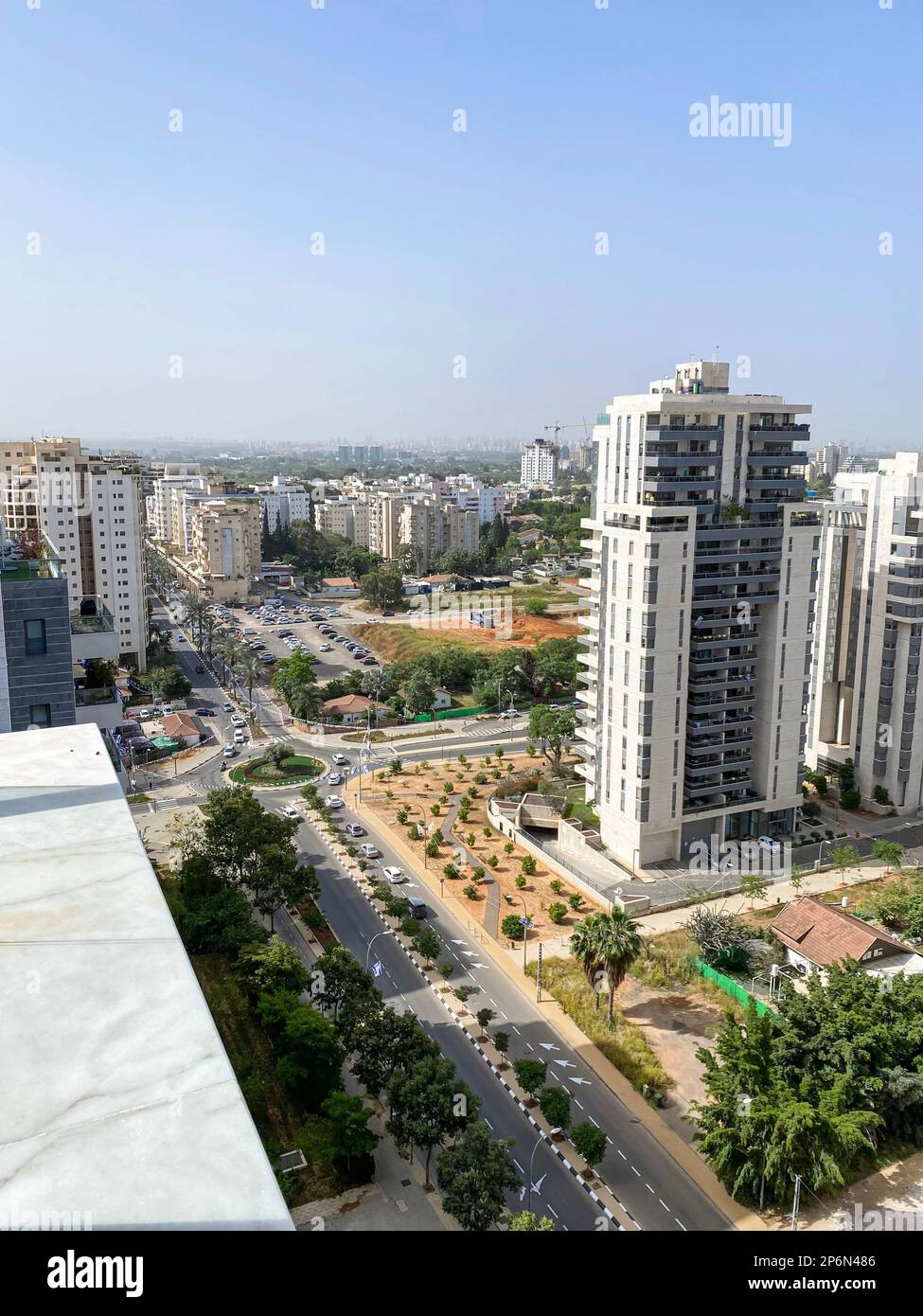 Multiple luxury residential buildings hi-res stock photography and ...