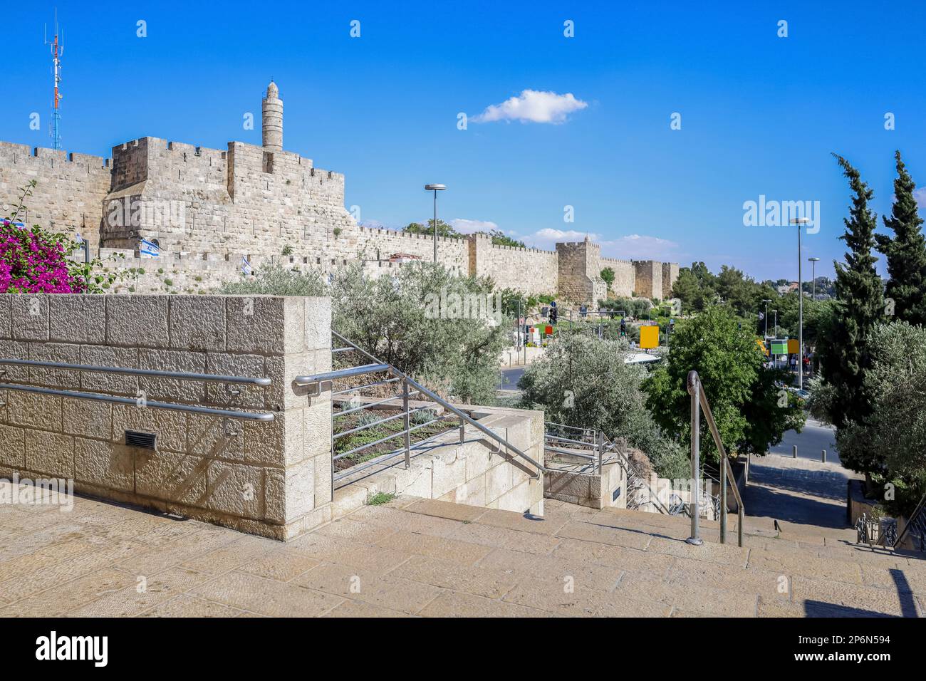 Dung gate jerusalem hi-res stock photography and images - Alamy