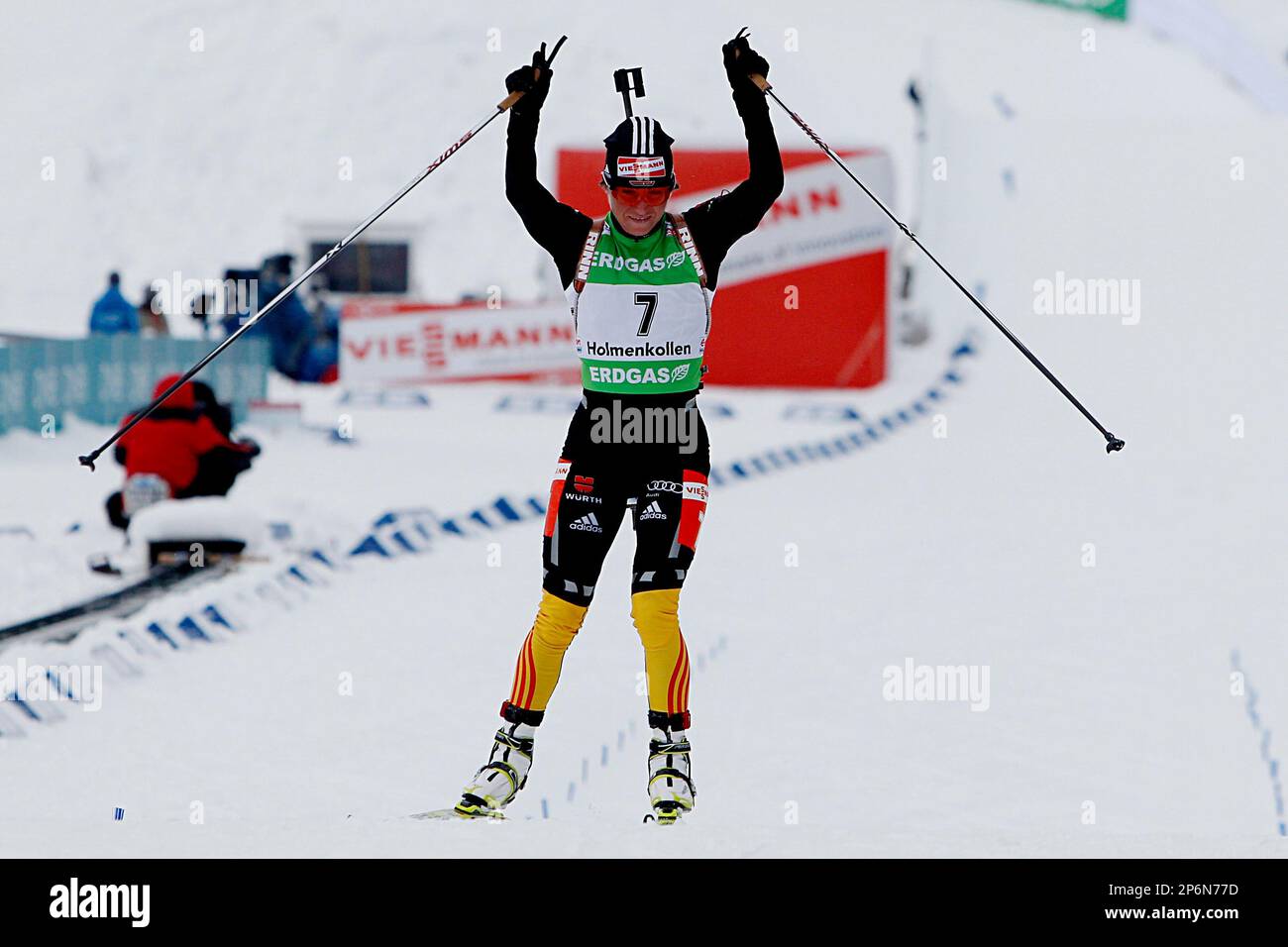 Andrea Henkel, Germany, wins the women's 12.5 km WC biathlon mass start ...