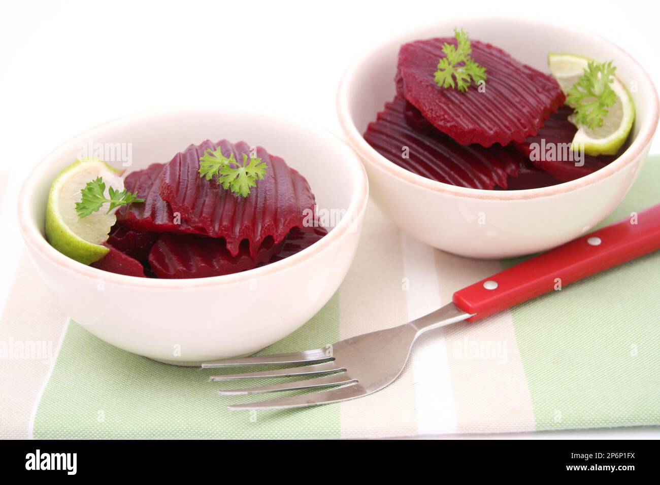 Rote beete hi-res stock photography and images - Alamy
