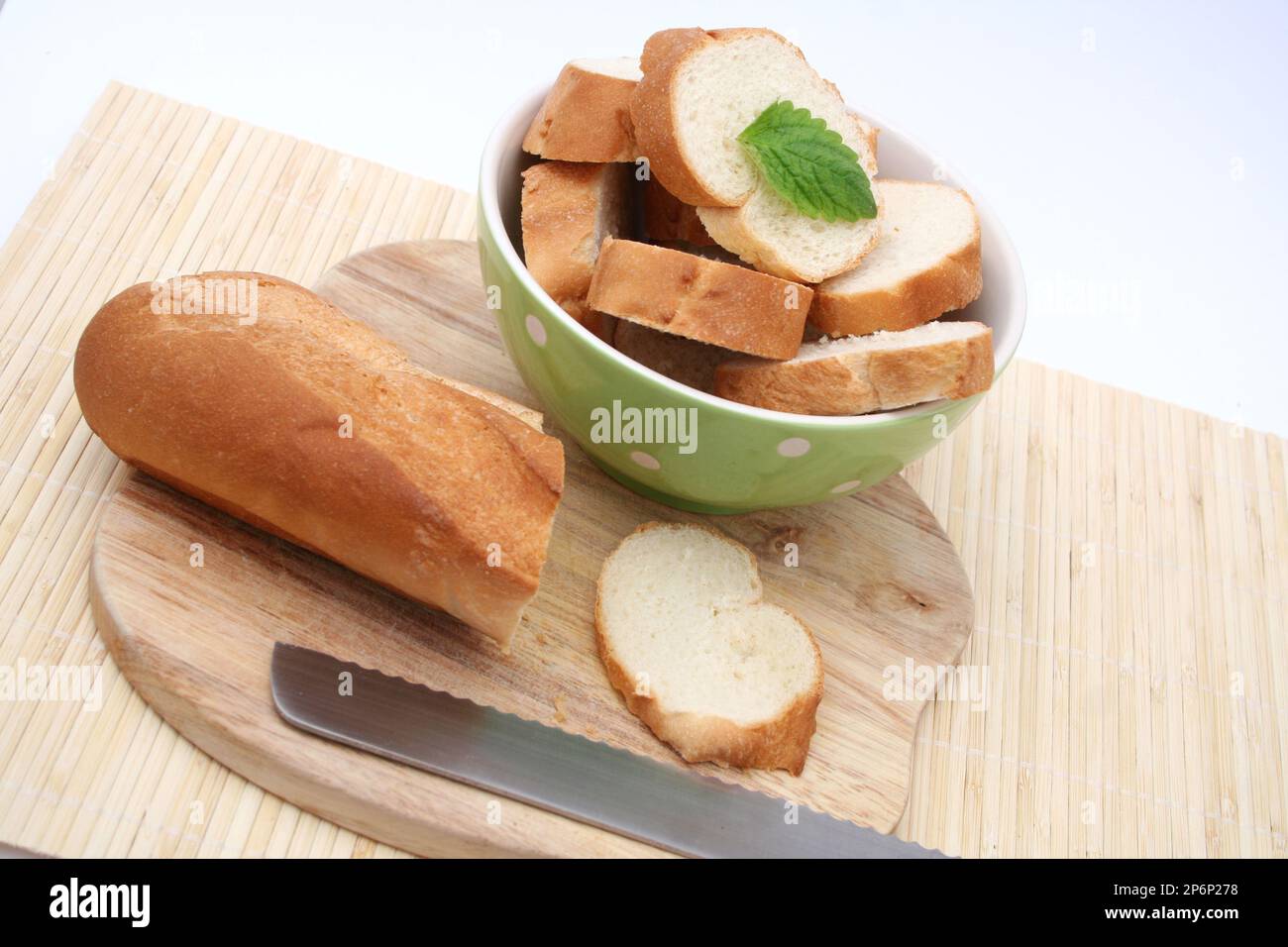 Baguette essen hi-res stock photography and images - Alamy