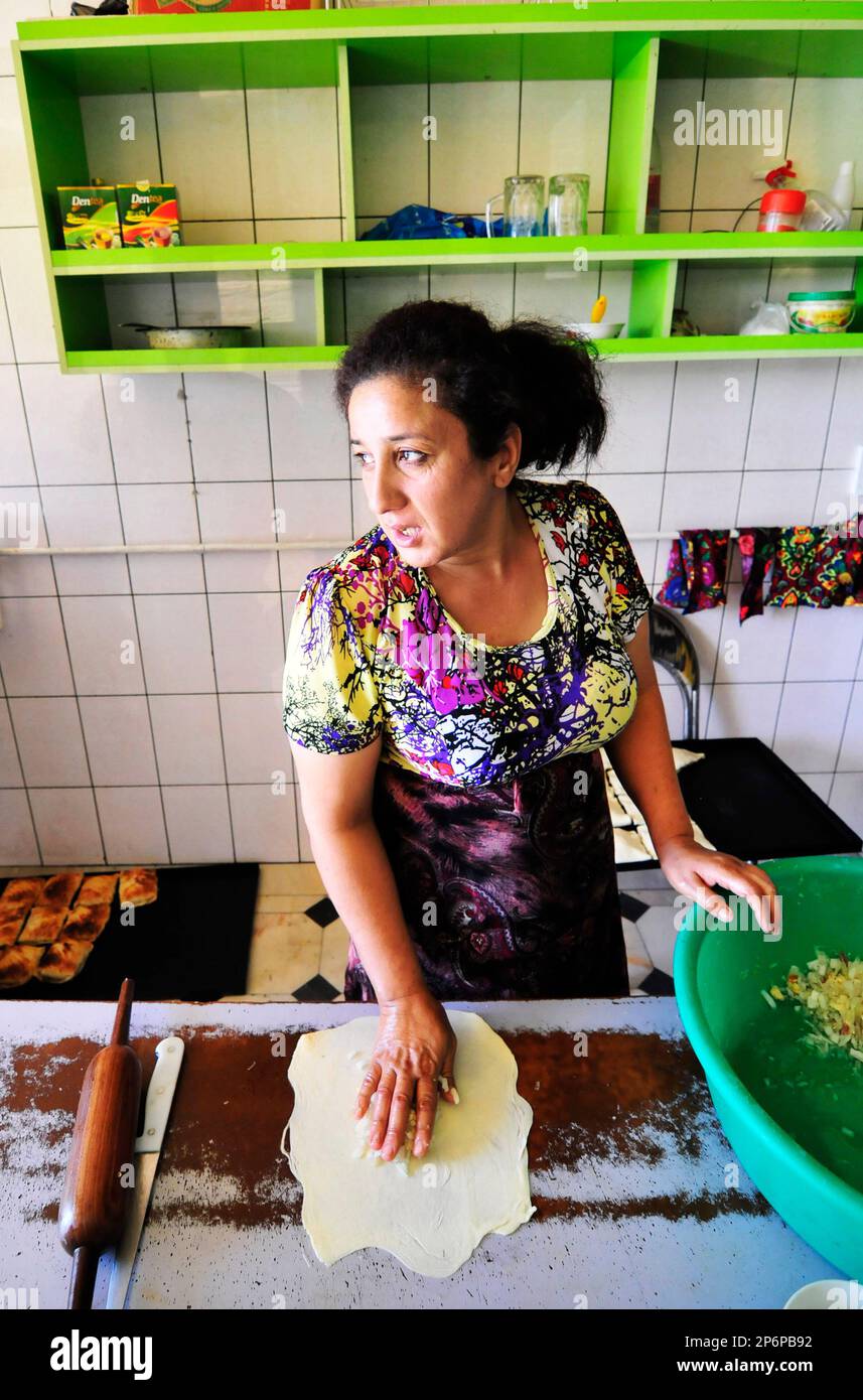 Flaky baked meat buns hi-res stock photography and images - Alamy