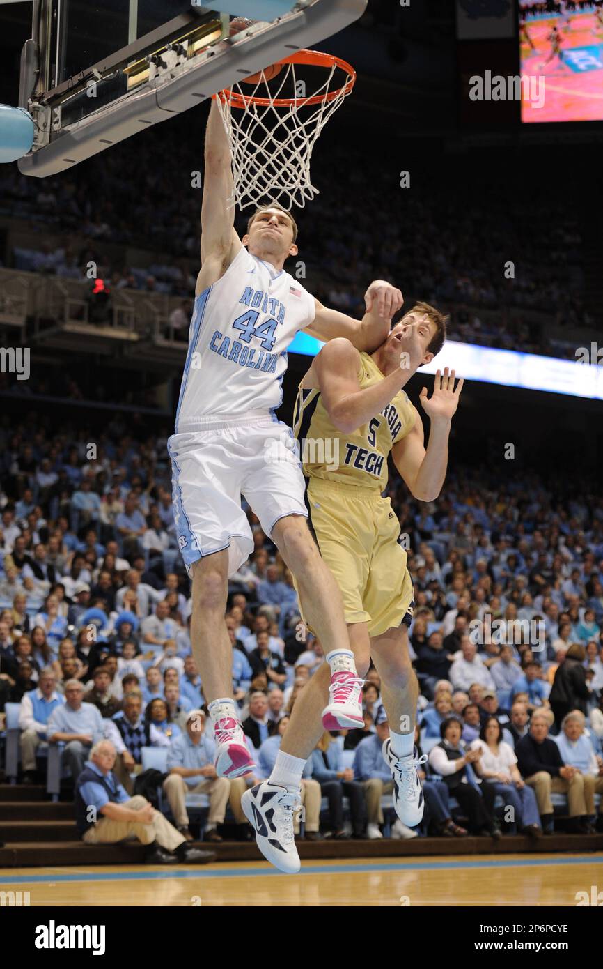 January 29th, 2012:North Carolina Tar Heels forward Tyler Zeller #44 dunks while Georgia Tech ...