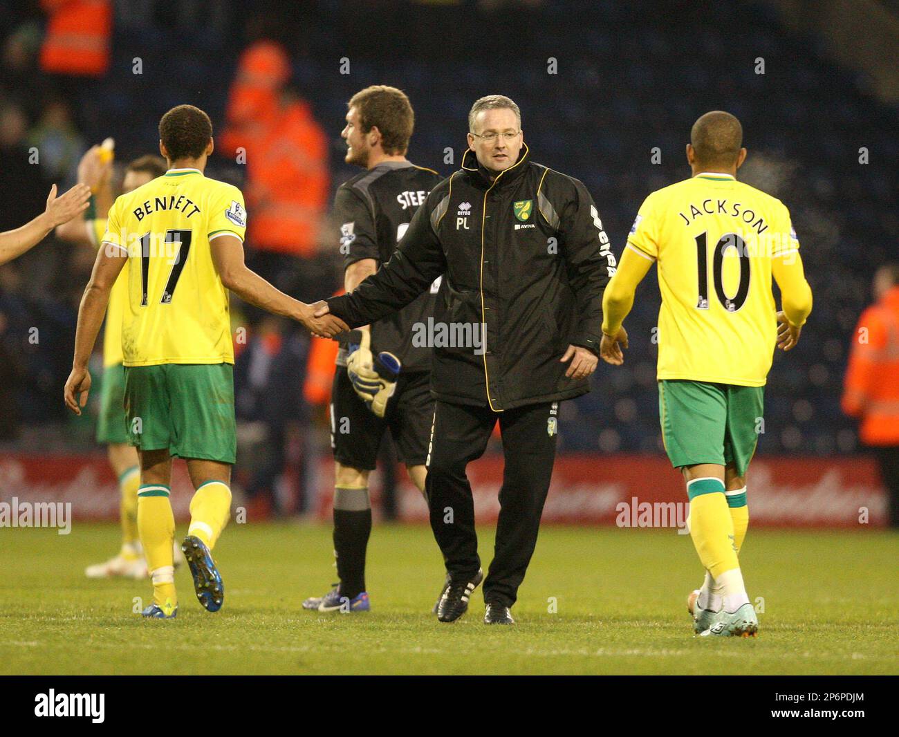 Norwich City manager Paul Lambert celebrates post-match with Elliott ...