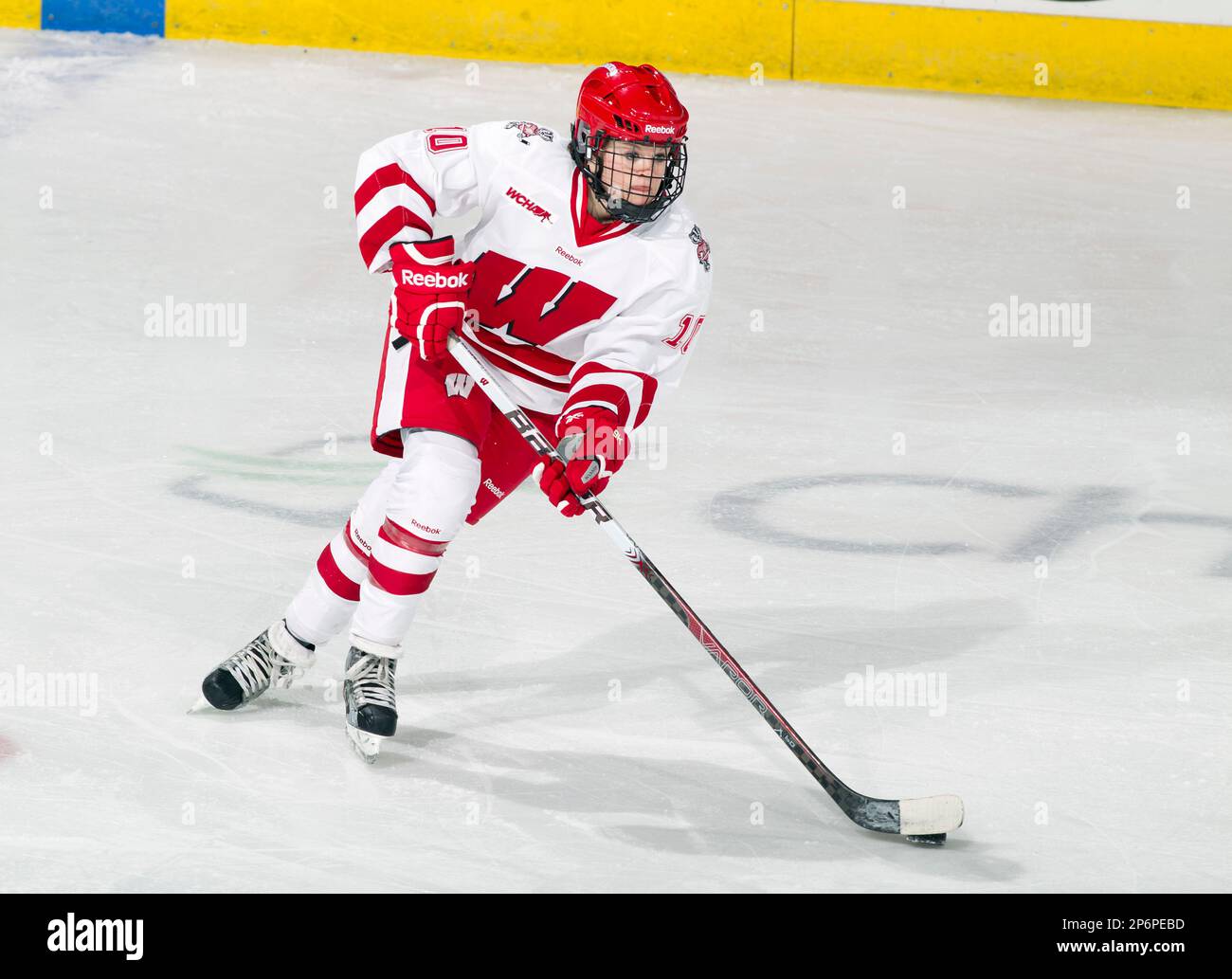 Wisconsin Badgers Brittany Ammerman (10) handles the puck during a WCHA ...