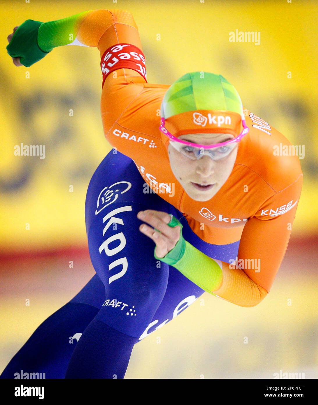 The Netherland's Annette Gerritsen skates to the fourth fastest time in ...
