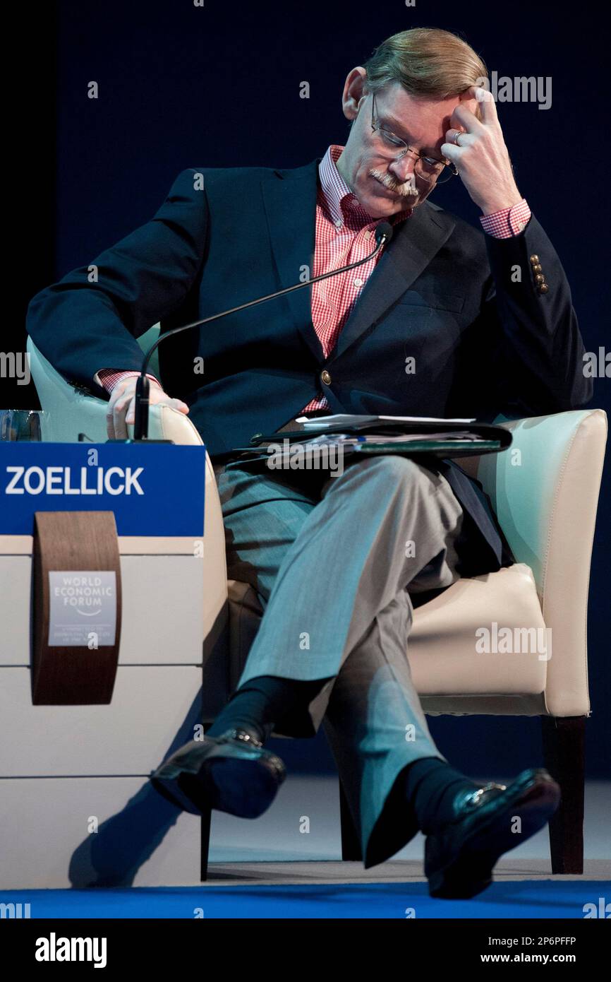 Robert Zoellick, president of the World Bank Group attends a plenary ...
