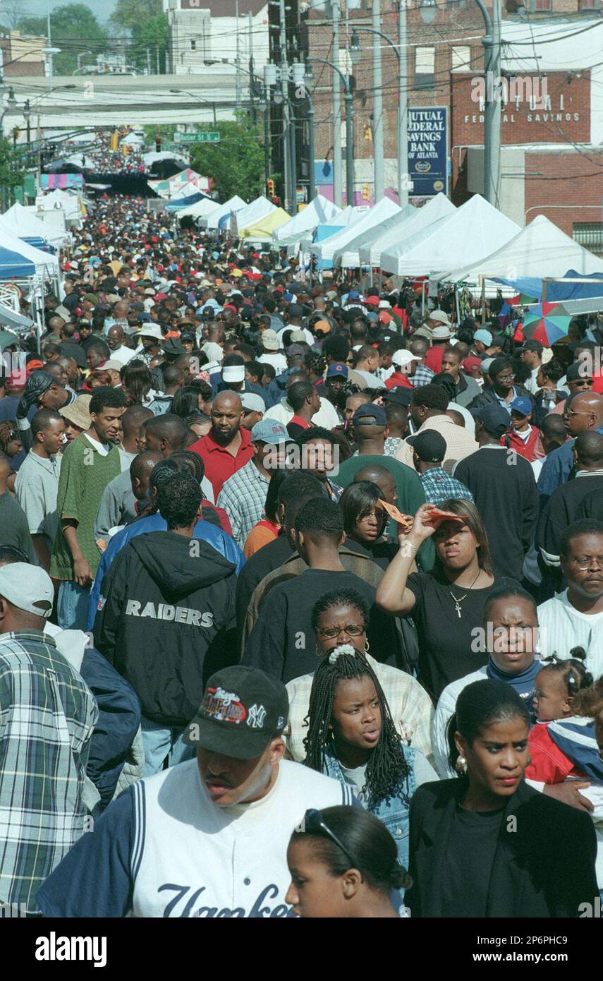 A sea of people flood Auburn Avenue during Freaknik Saturday April 17 ...