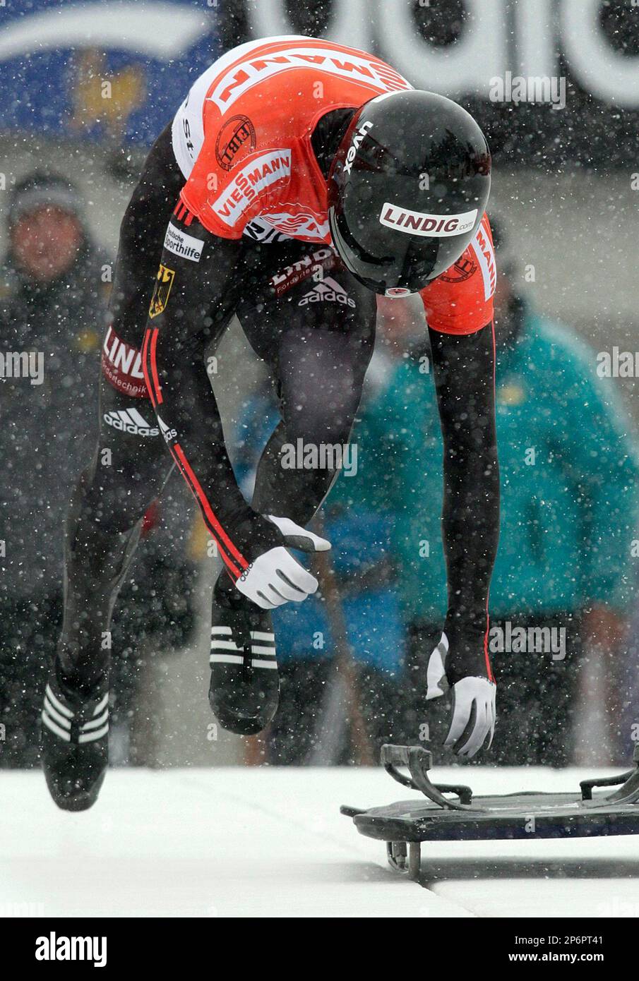 Frank Rommel from Germany starts to the first run during a skeleton ...