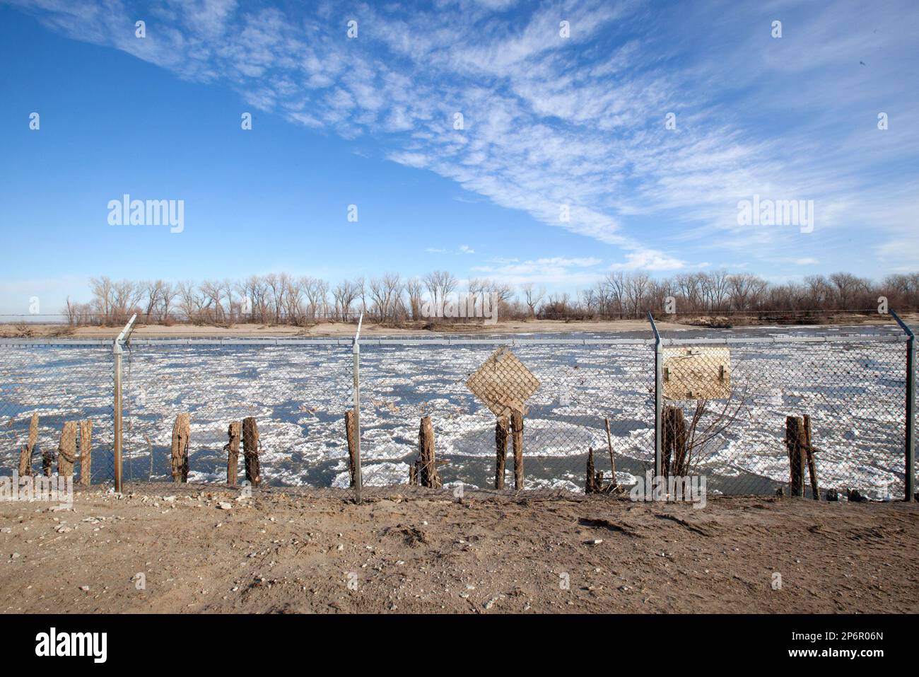 The Missouri river may be back in its banks but the fence surrounding ...