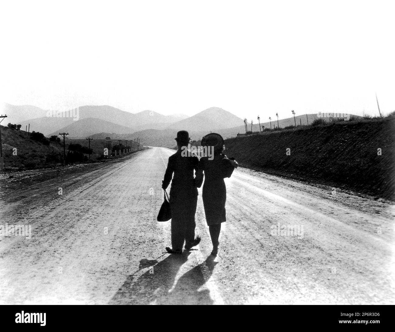 Silent cinema film end Black and White Stock Photos & Images - Alamy