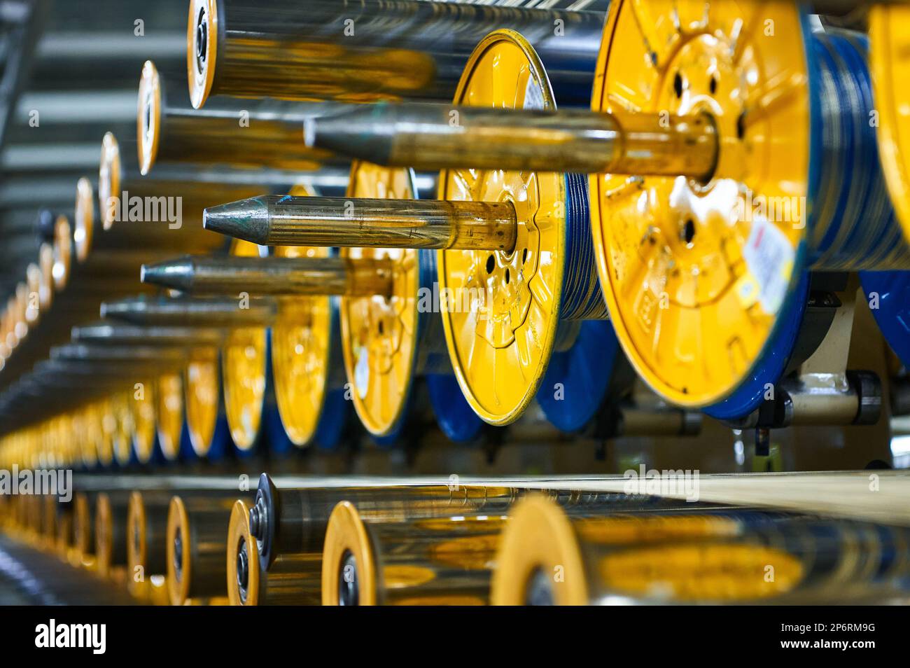Metal bobbins hi-res stock photography and images - Alamy