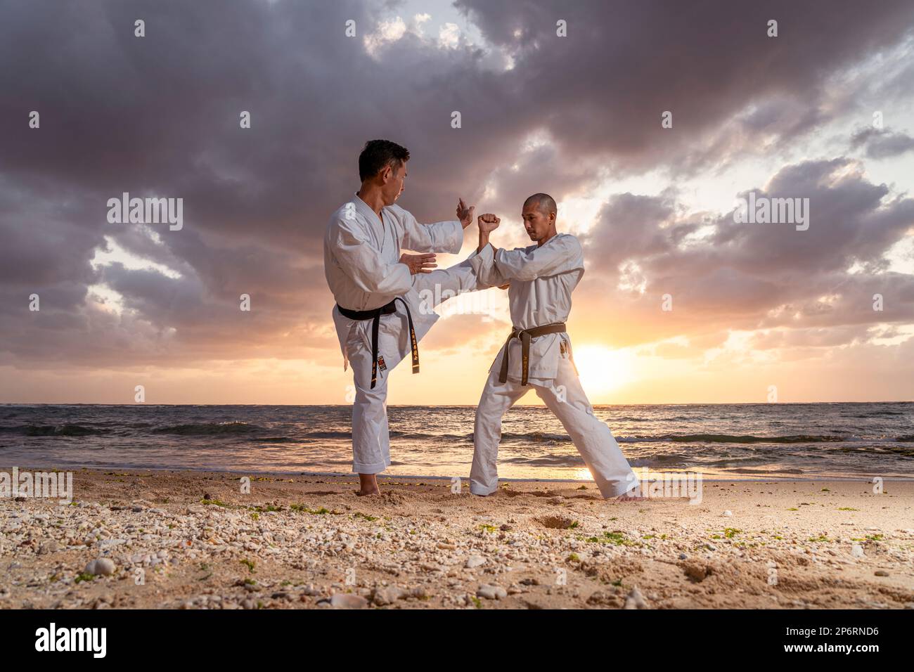 Yoichiro Kuniyoshi 6th dan Uechi-ryu Karate with his younger brother ...
