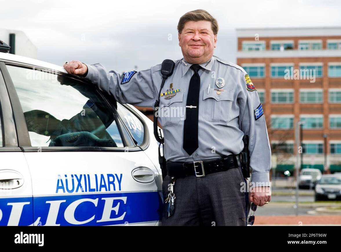 ADVANCE FOR MONDAY JAN. 2 AND THEREAFTER - Frederick Police Auxiliary ...