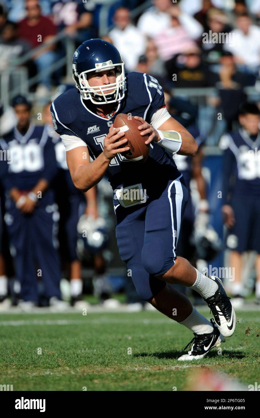 University of Connecticut Huskies quarterback Johnny McEntee (18 ...