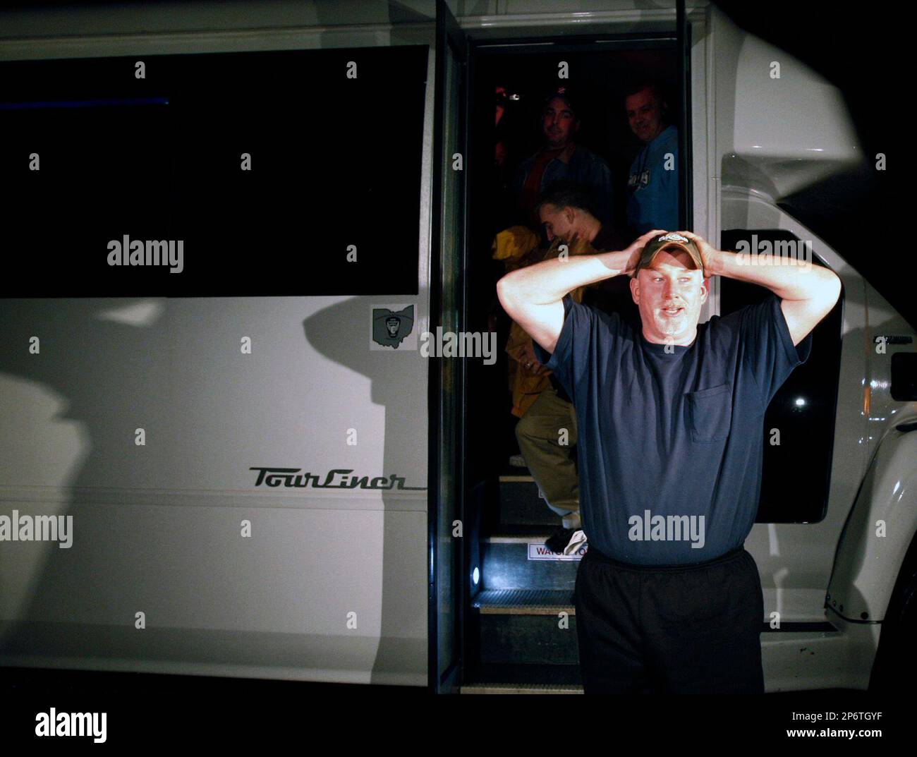 In this Dec. 22, 2011, photo, Roger Dean Gillispie steps off the bus to ...