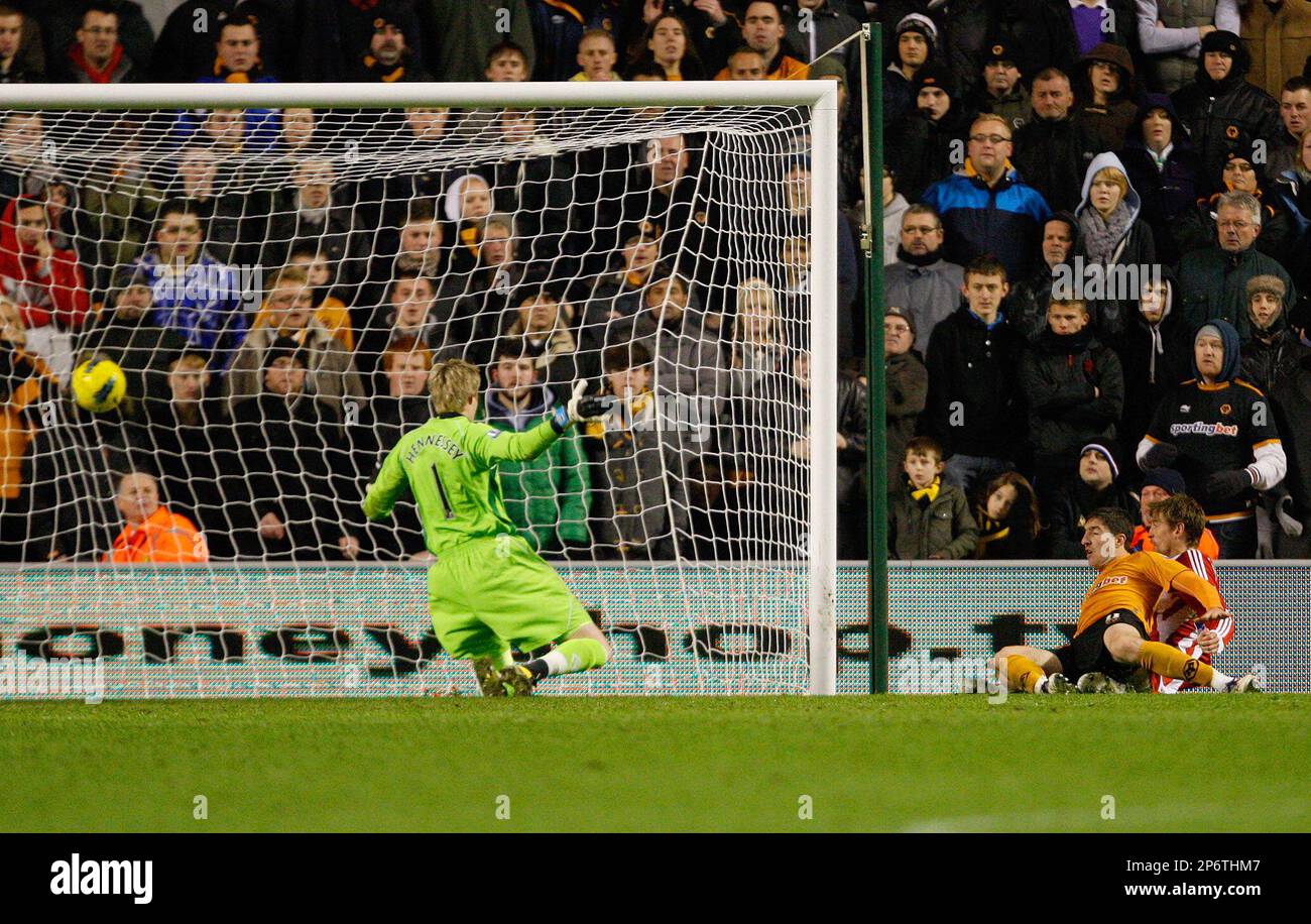 Stoke City's peter Crouch scores past Wolverhampton Wanderers' Wayne ...