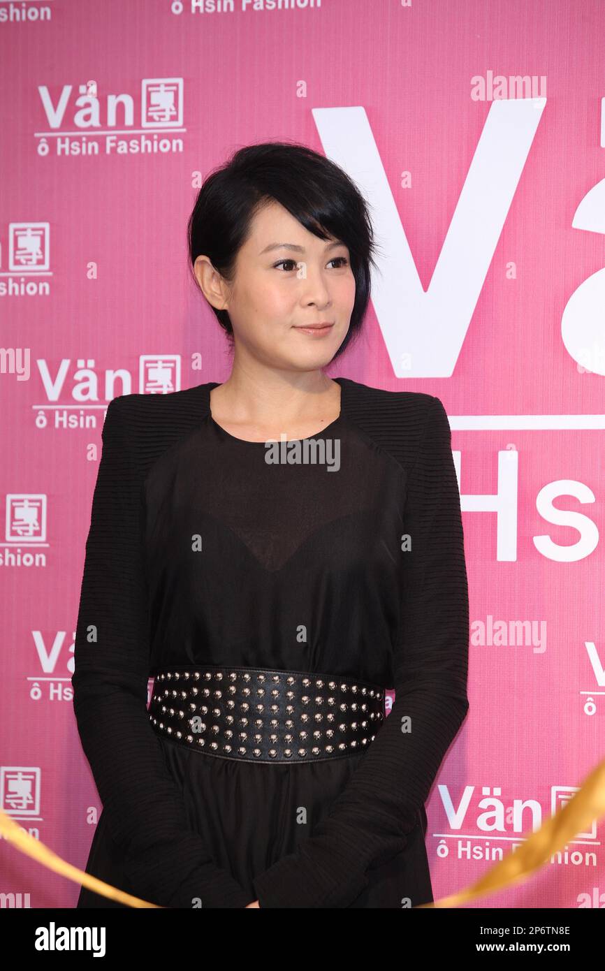Rene Liu propaganda for her stylist's new store in Taipei, Taiwan ...