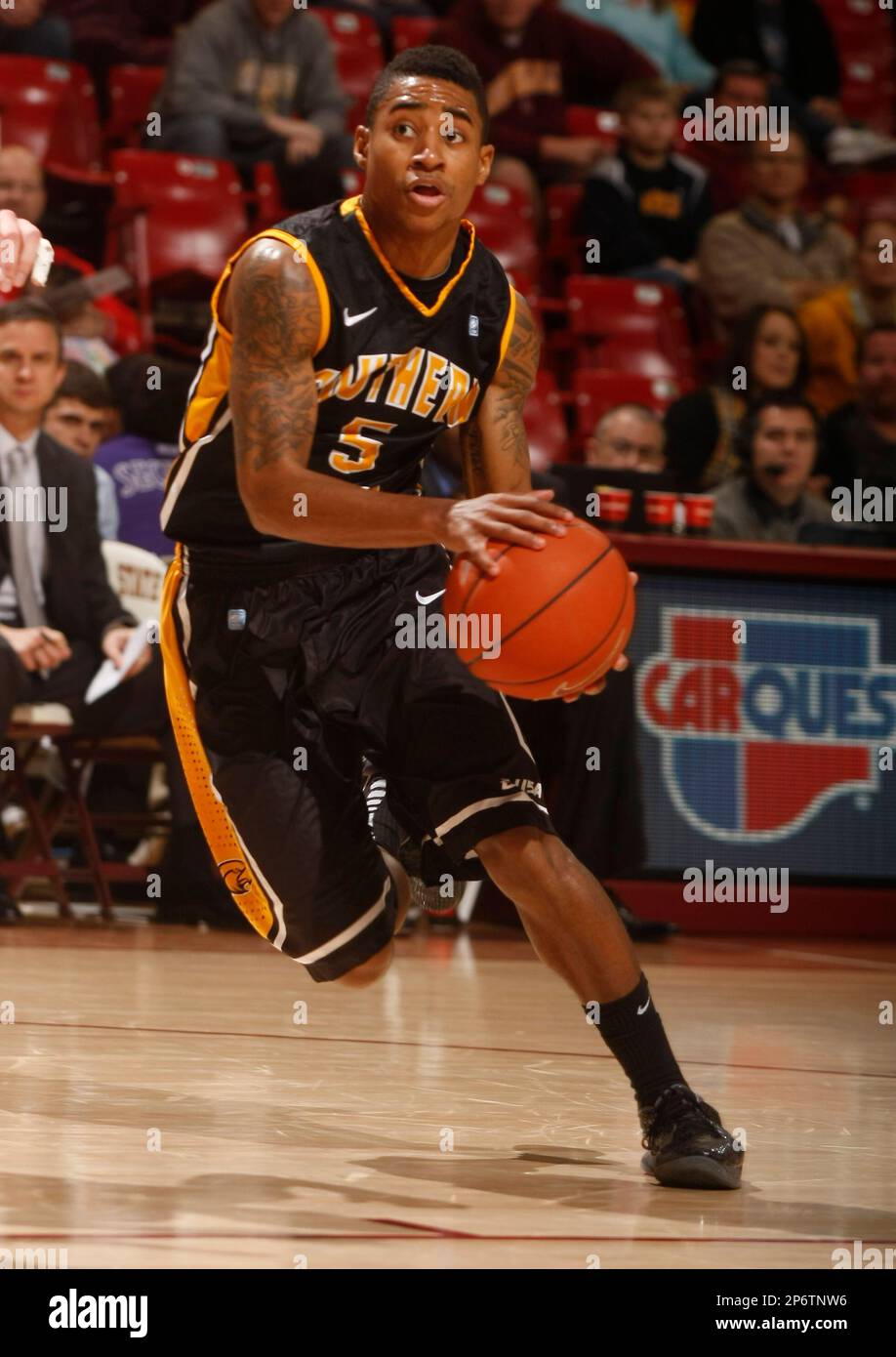 Southern Miss Golden Eagles guard Neil Watson in the first half against ...