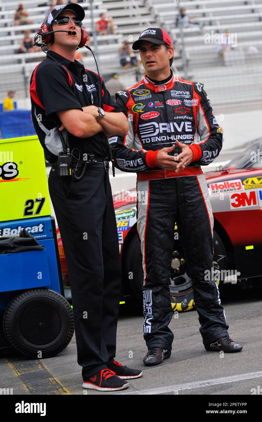 Jeff Gordon and Crew Chief Alan Gustafson during qualifying for the ...