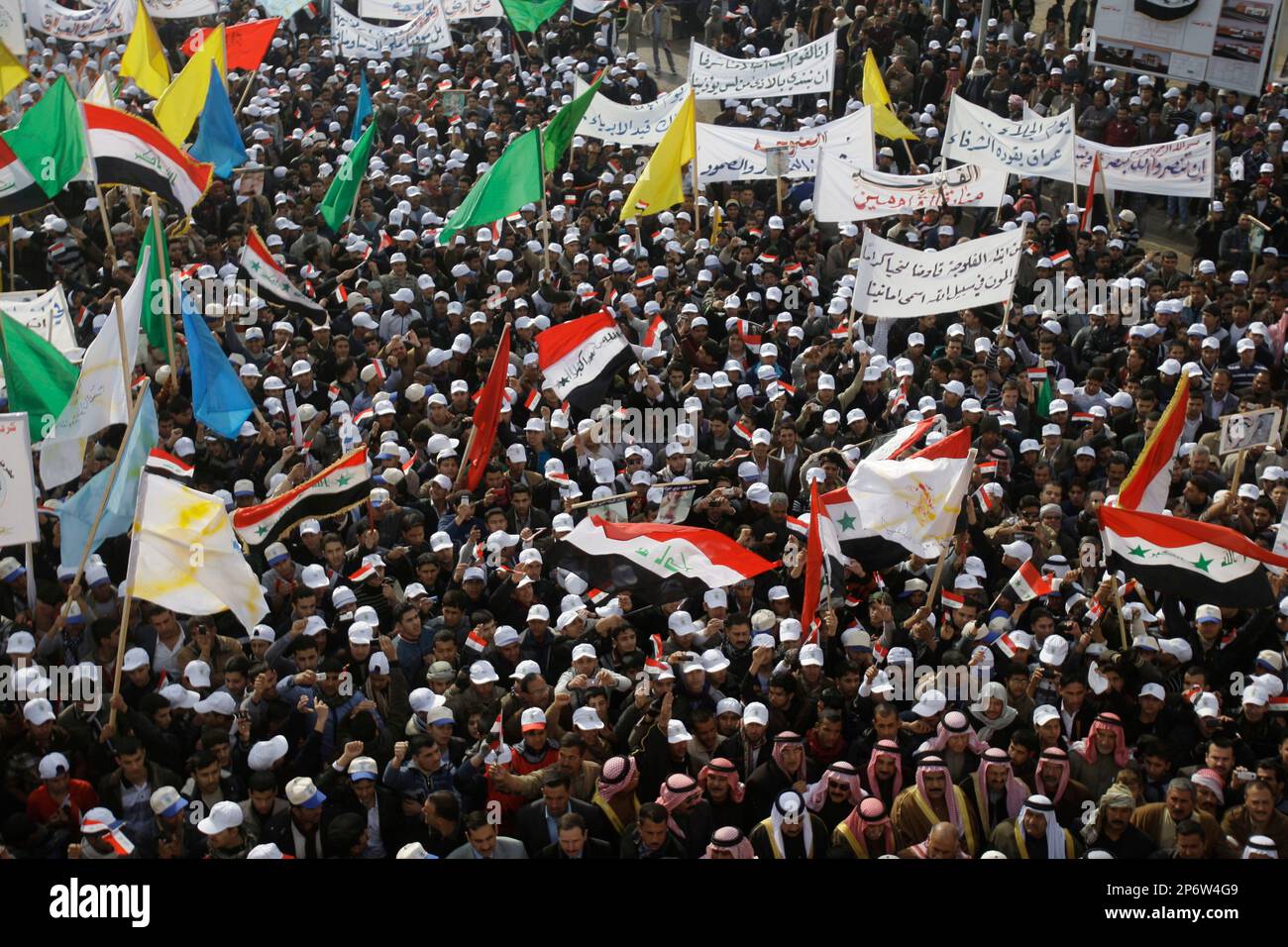 People chant anti-US slogans during a demonstration in Fallujah, 40 ...