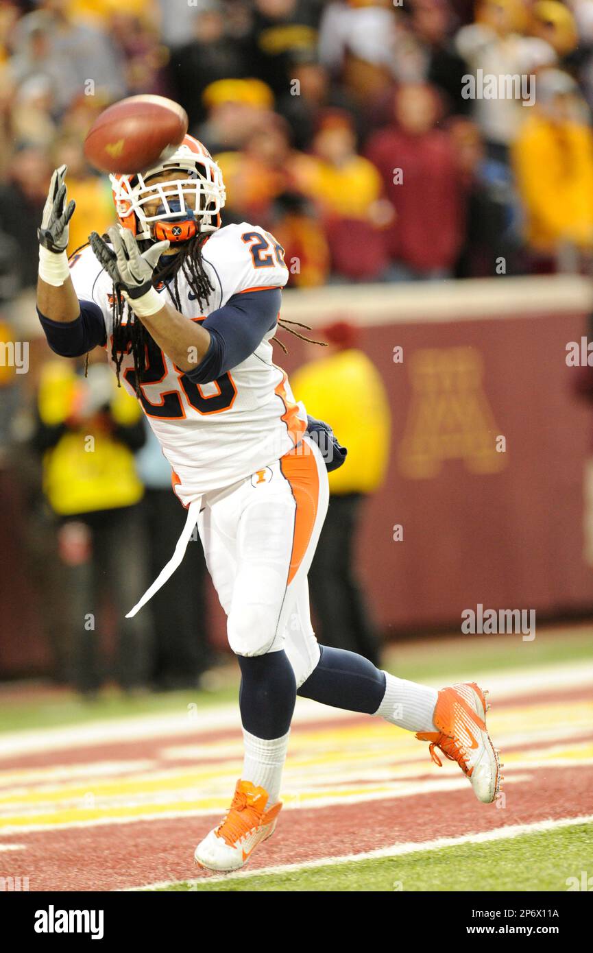 2011 NOV 26: Illinois Troy Pollard (28) runs the ball during an NCAA ...