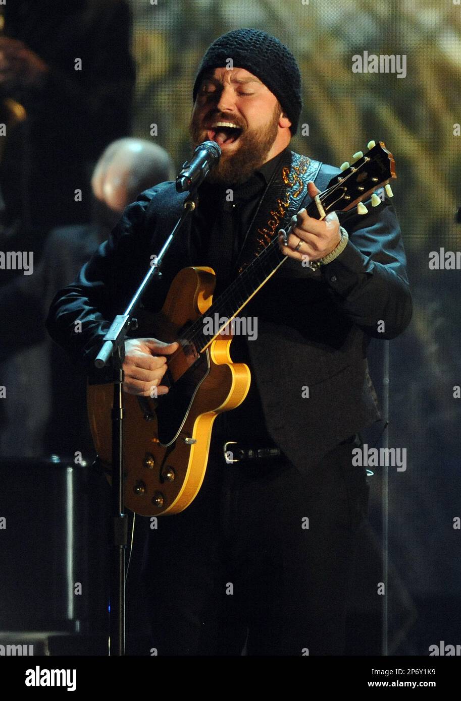 NASHVILLE, TN - NOVEMBER 9: Musician Zac Brown performs on the 45th ...