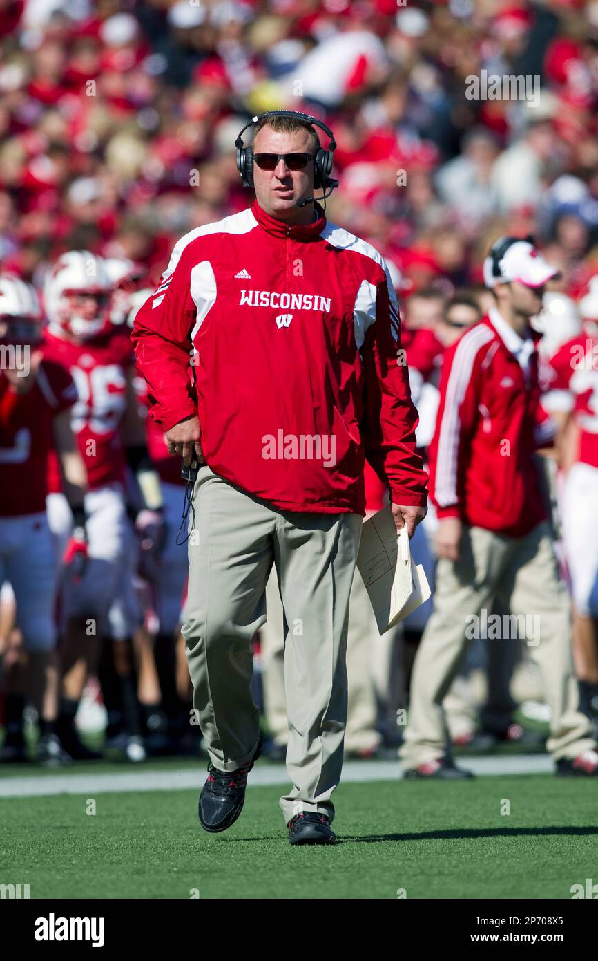 Wisconsin Badgers Head Coach Bret Bielema looks on during an NCAA Big ...