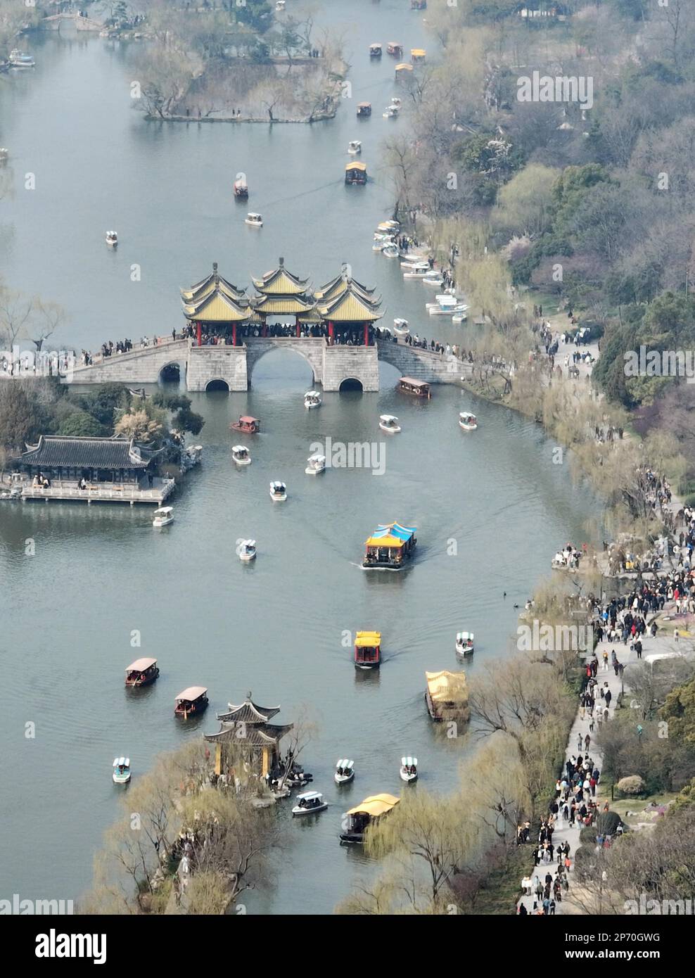 Aerial photo shows all kinds of flowers blooming in Slender West Lake ...