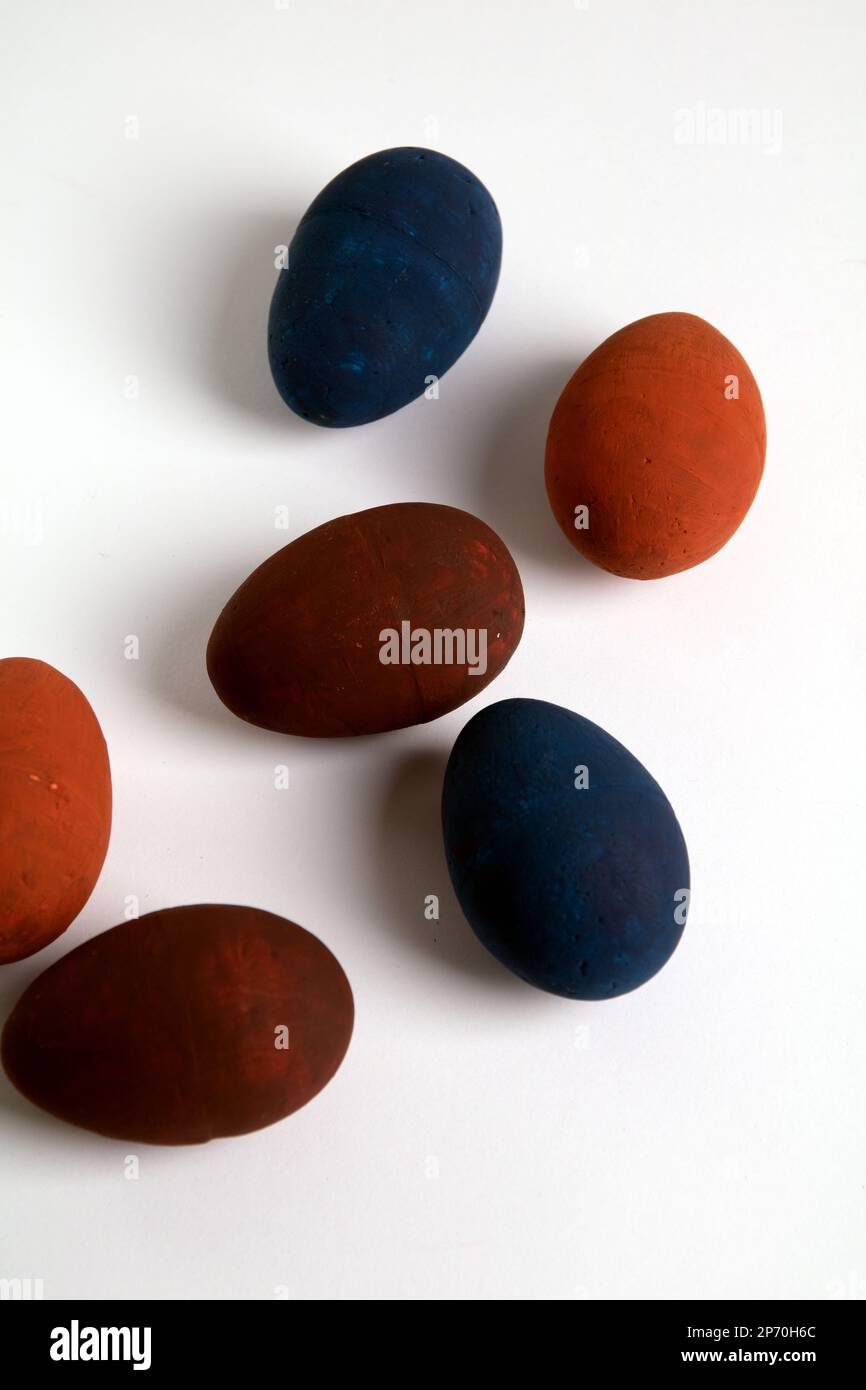 Set easter eggs different texture hi-res stock photography and images ...