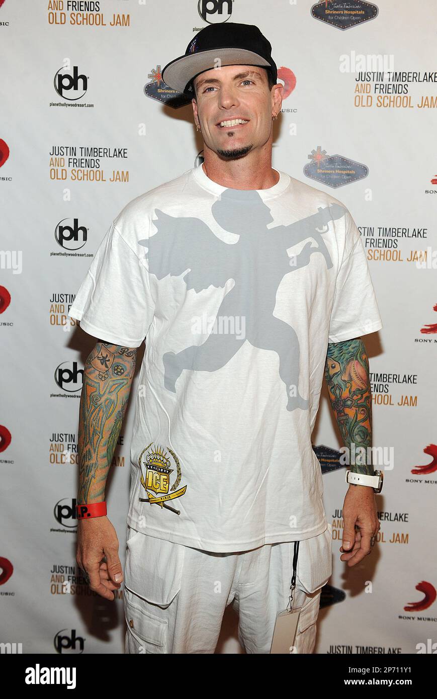 LAS VEGAS, NEVADA - OCTOBER 1: Rapper Vanilla Ice (Rob Van Winkle ...