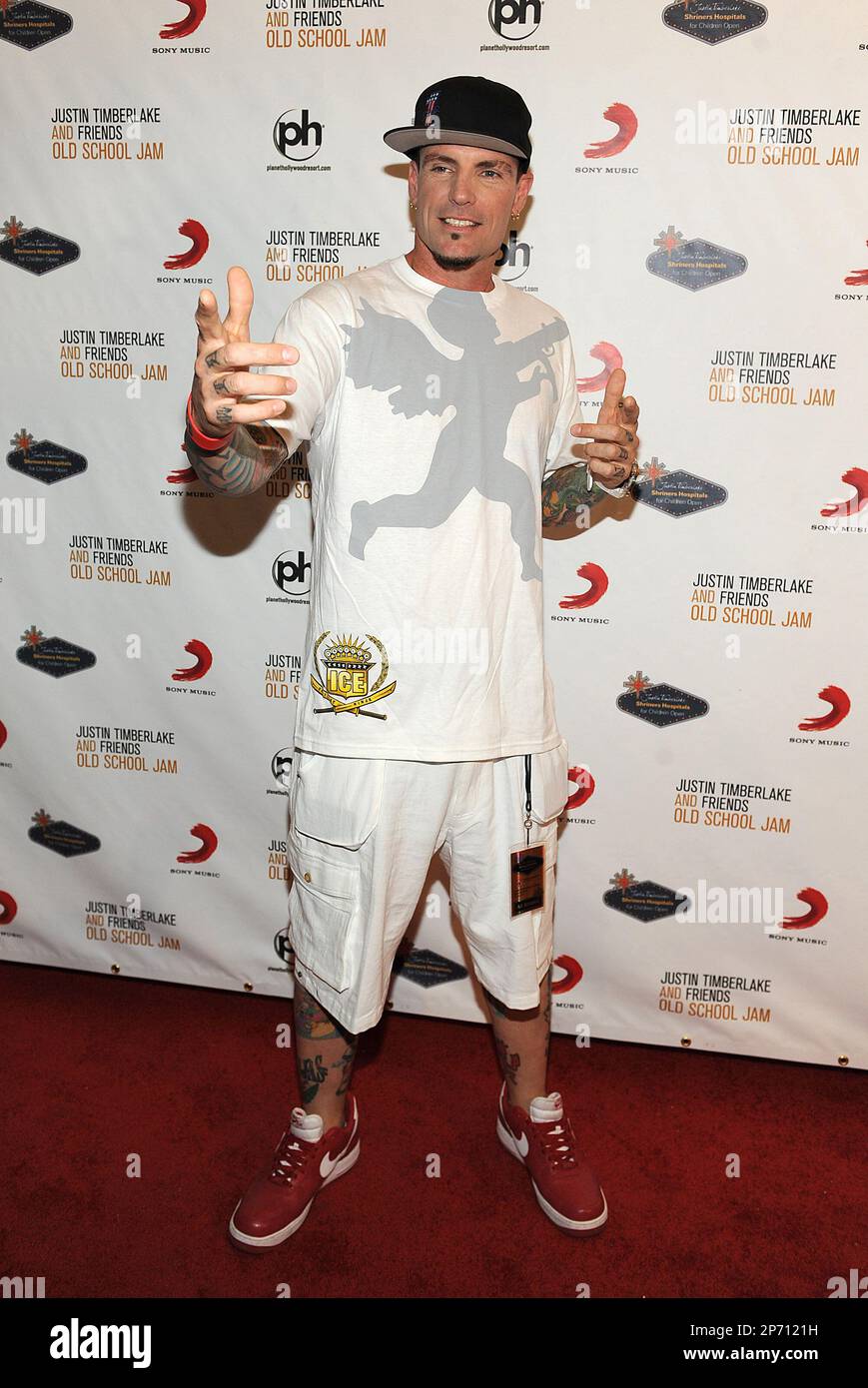 LAS VEGAS, NEVADA - OCTOBER 1: Rapper Vanilla Ice (Rob Van Winkle ...