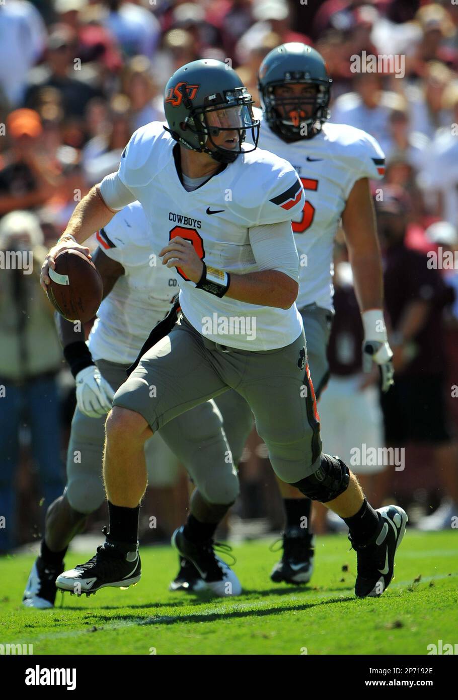 September 24, 2011: Oklahoma State Cowboys quarterback Brandon Weeden ...