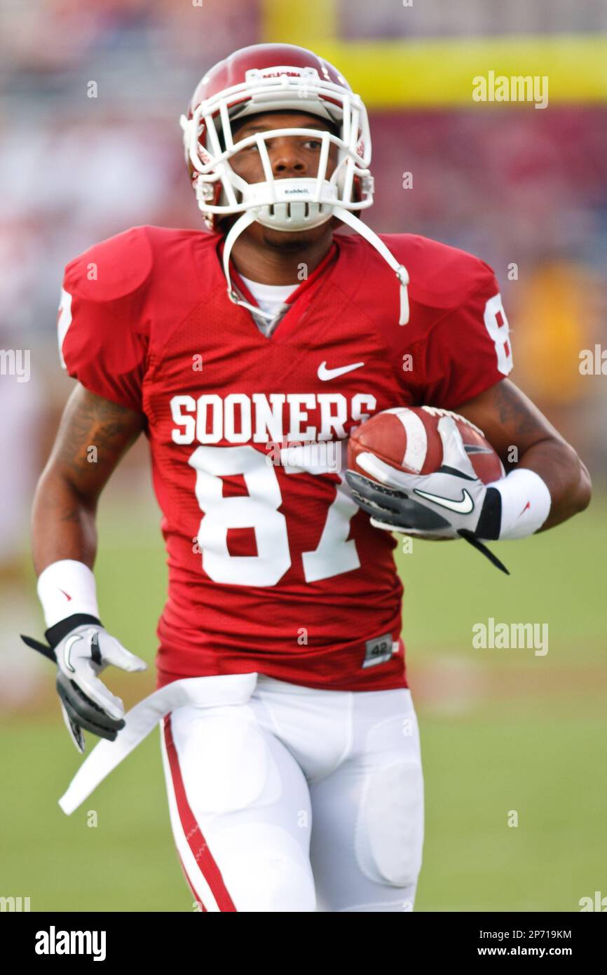 24 September 2011: Drerrick Bradley (87)during the University of ...