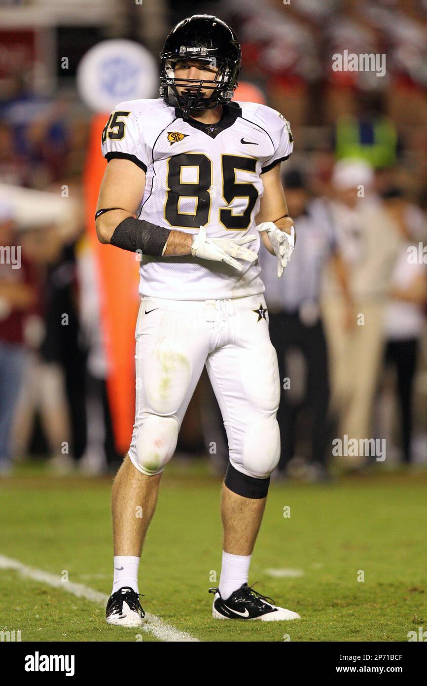 September 24, 2011: Vanderbilt's Mason Johnston (85) waits for the call ...