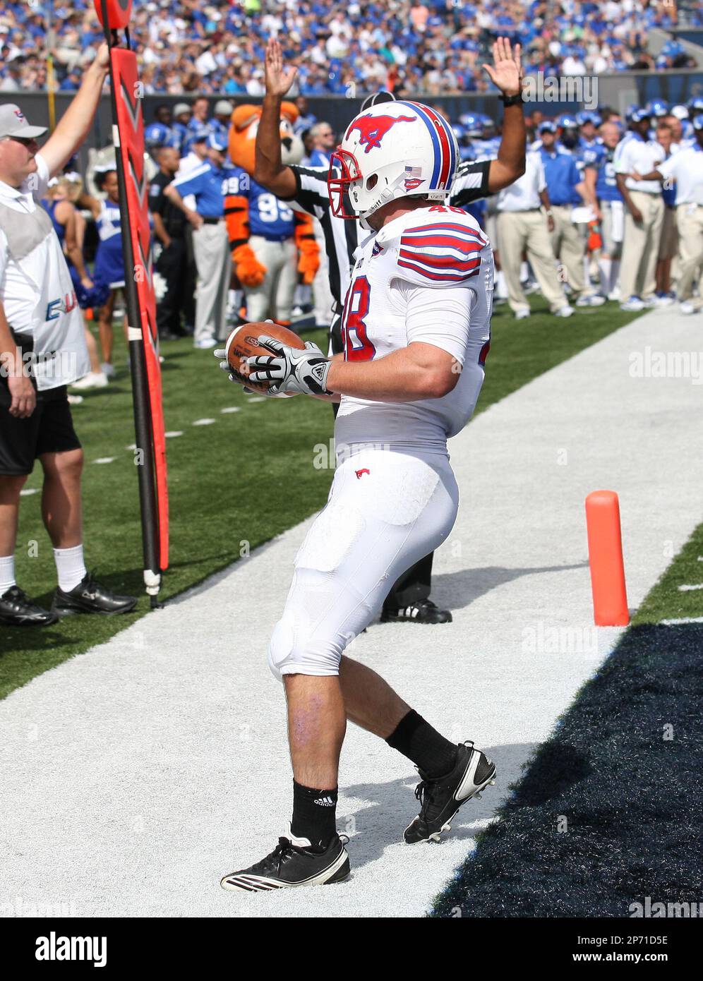 September 24, 2011: Southern Methodist Mustangs running back Zach Line ...