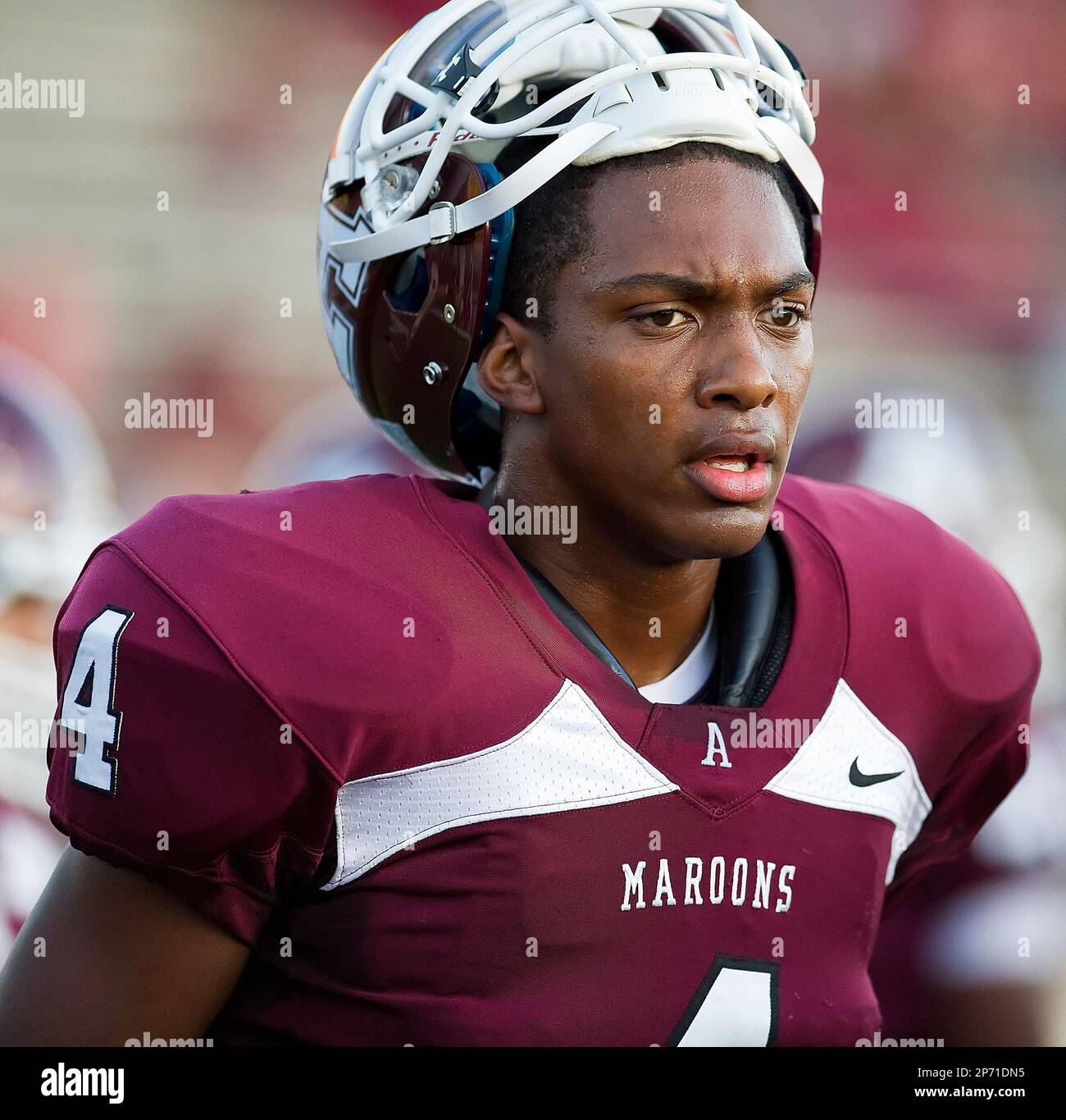 September 23, 2011: Cayleb Jones #4 with Austin High School Football ...
