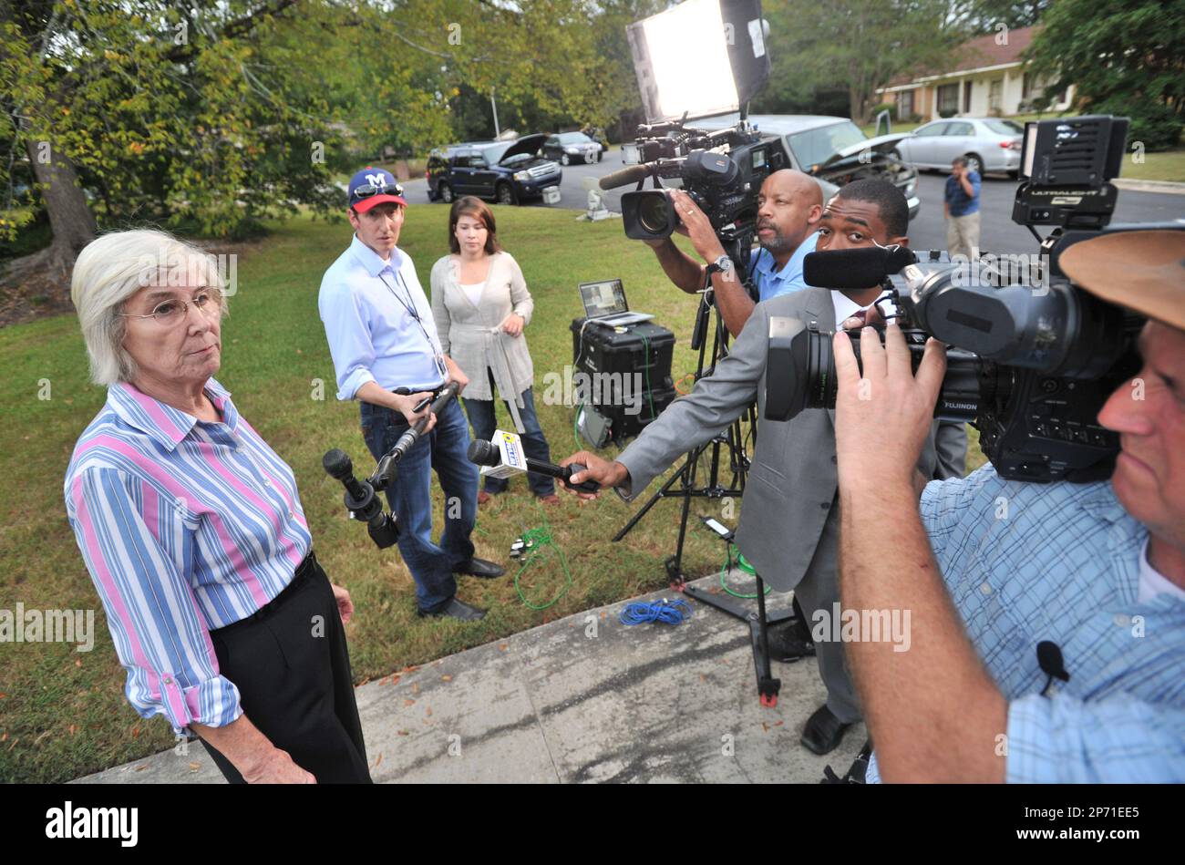 Anneliese MacPhail, the slain officer Mark Allen MacPhail's mother ...