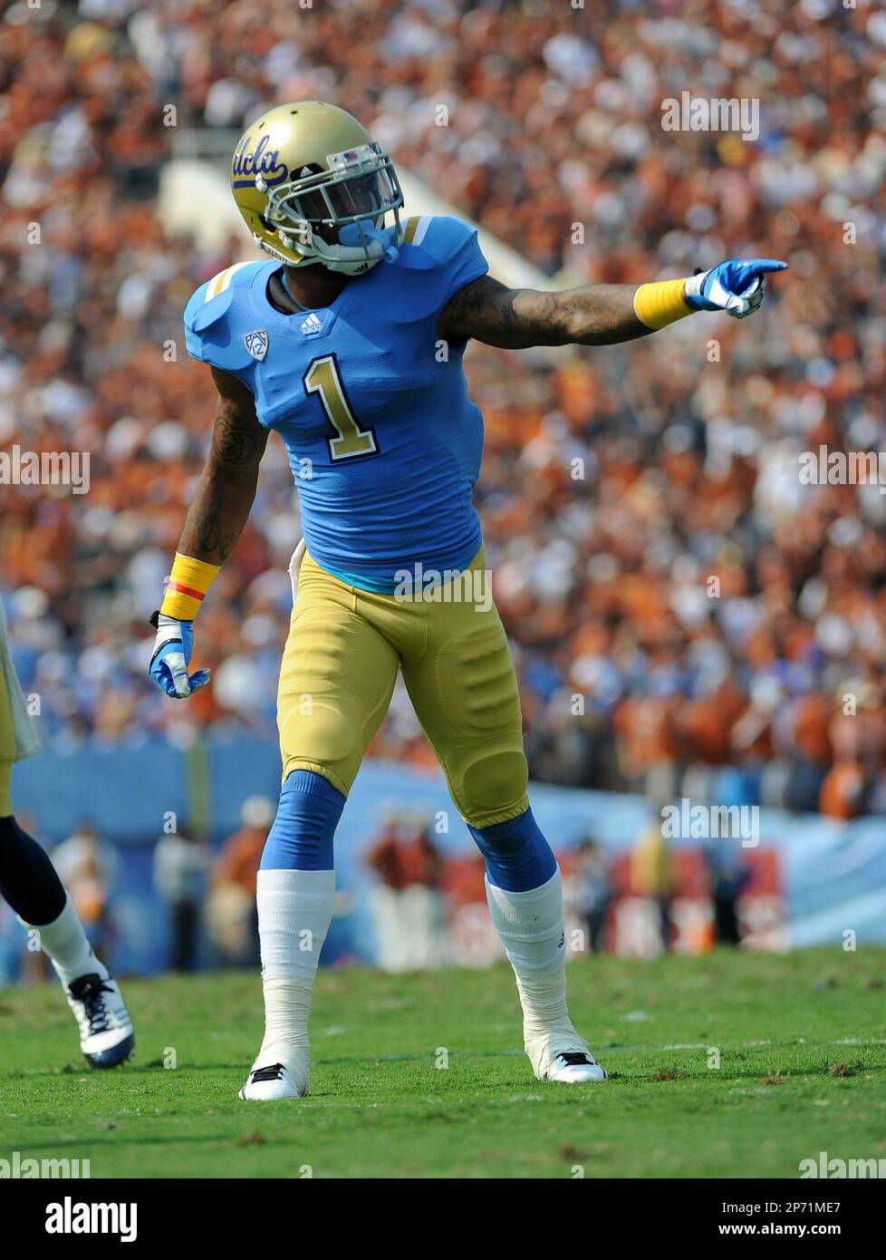 September 17, 2011: Randall Carroll #1 of UCLA in action during the ...