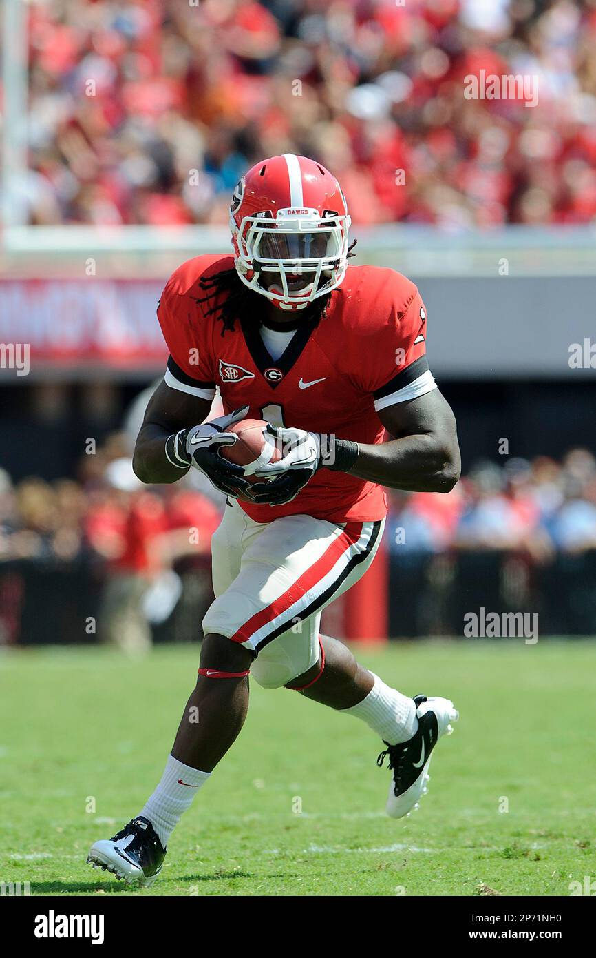 Georgia Bulldogs running back Isaiah Crowell (1) carries the ball ...