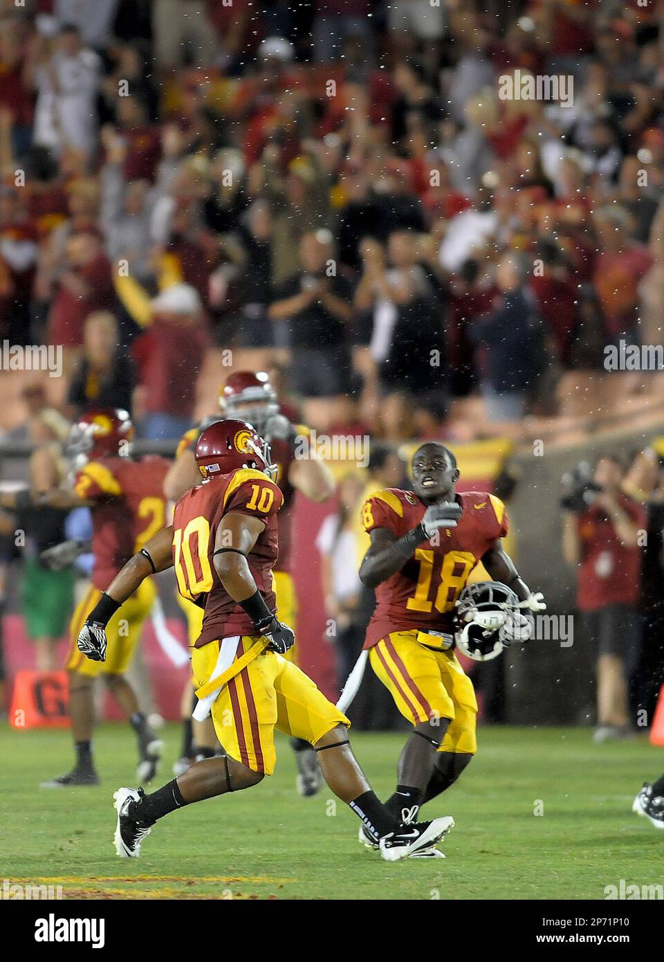 September 10, 2011: Los Angeles, CA.USC Trojans linebacker (10) Hayes ...