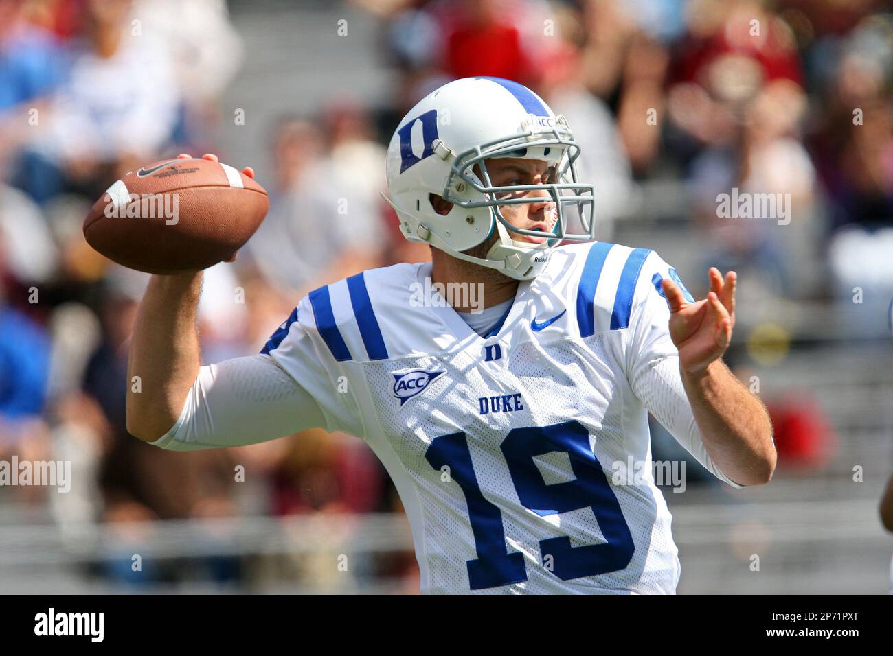 September 17, 2011: Duke Blue Devils quarterback Sean Renfree (19 ...