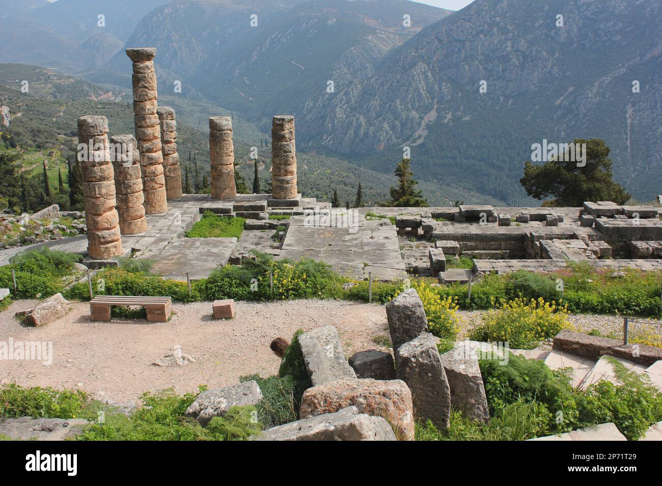 Apollo art ancient greece hi-res stock photography and images - Alamy