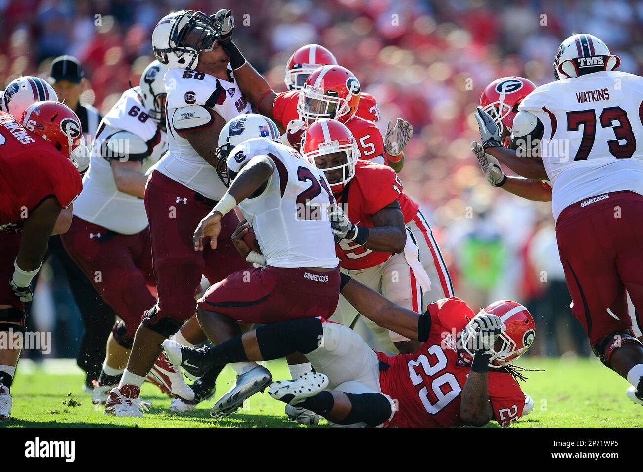 Georgia Bulldogs linebacker Jarvis Jones (29) cornerback Sanders ...