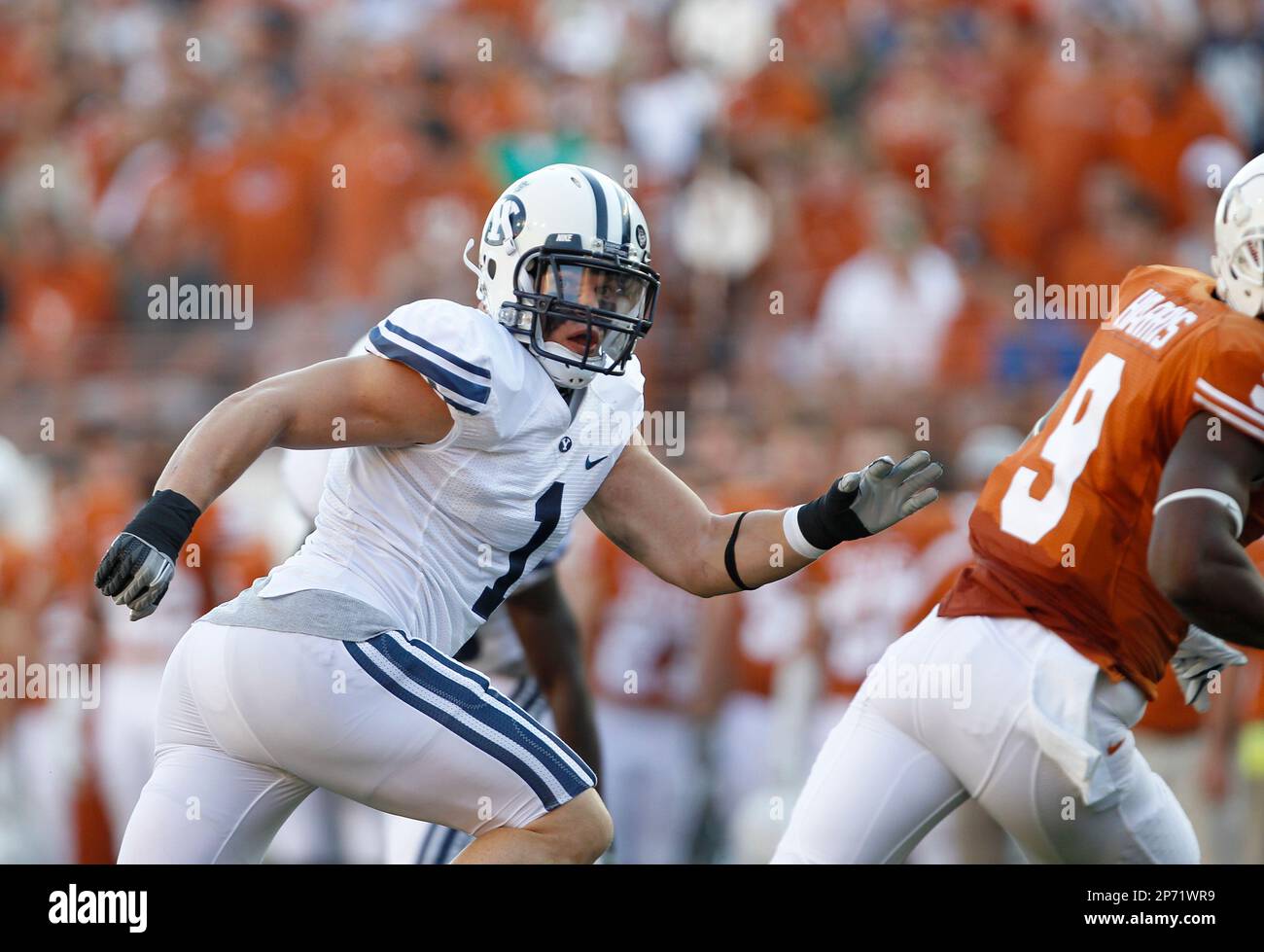 Brigham Young University Cougars linebacker Jordan Pendleton (1) in ...