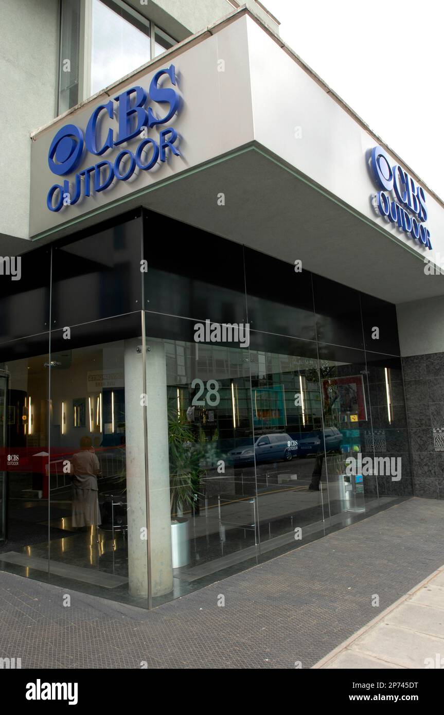 CBS Outdoor is the leading transport advertising company in the UK ...